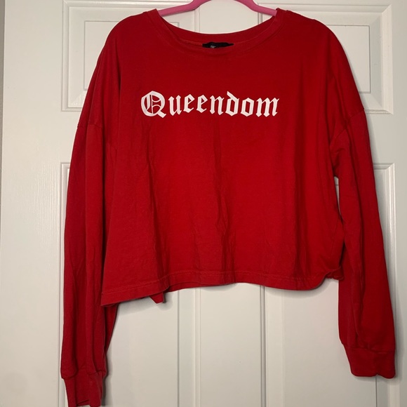 Forever 21 | Tops | Queendom Crop Top | Poshmark